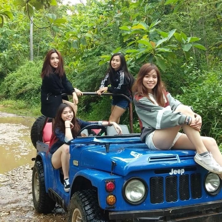 Sewa Jeep Pantai Timang