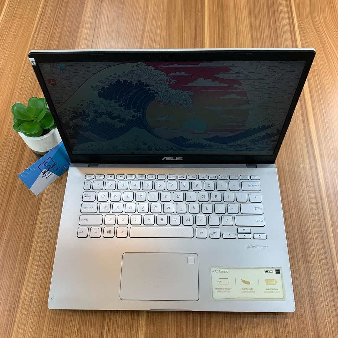 LAPTOP ASUS VIVOBOOK INTELCORE I3 GEN 7 RAM 8GB SSD 512GB BEKAS SECOND