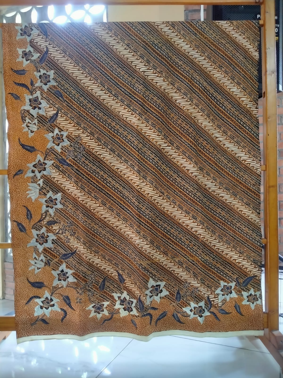 Kain Batik Parang Kawung