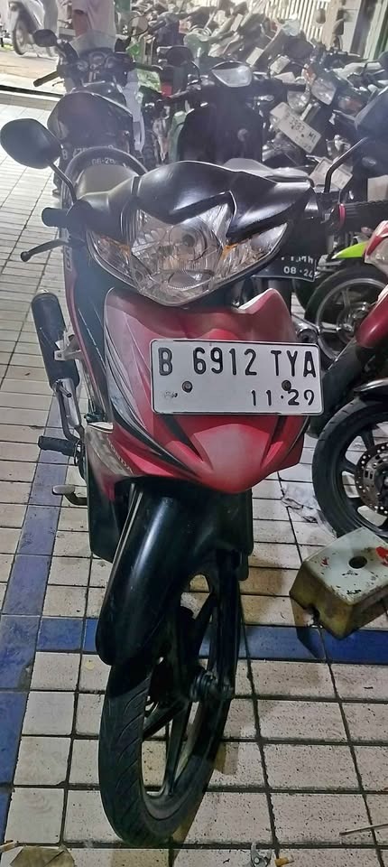 2009 Honda absolute revo cw