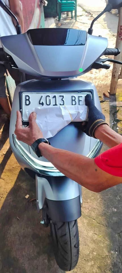 2025 Honda CUV e km 0 baru