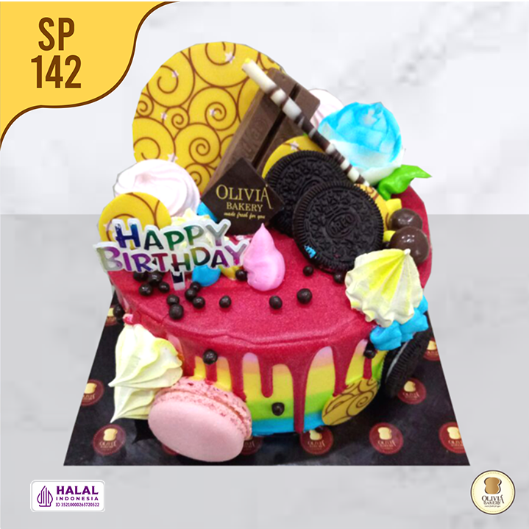 Red Fantasi Cake 16 cm