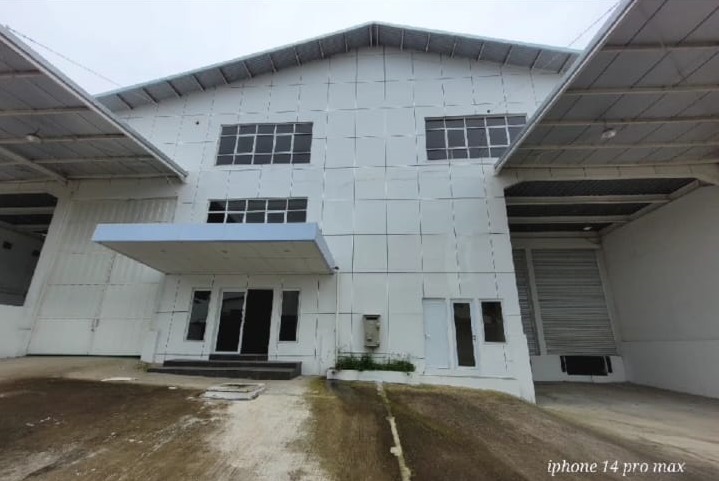 Disewakan Gudang luas 1308 meter di Delta Silicon Kawasan Industri ...