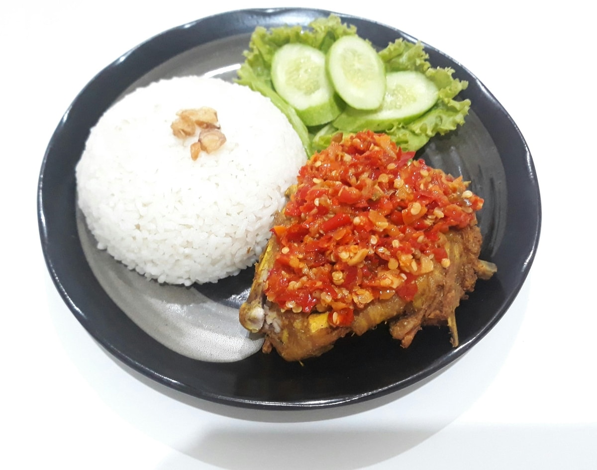 Nasi Ayam Geprek