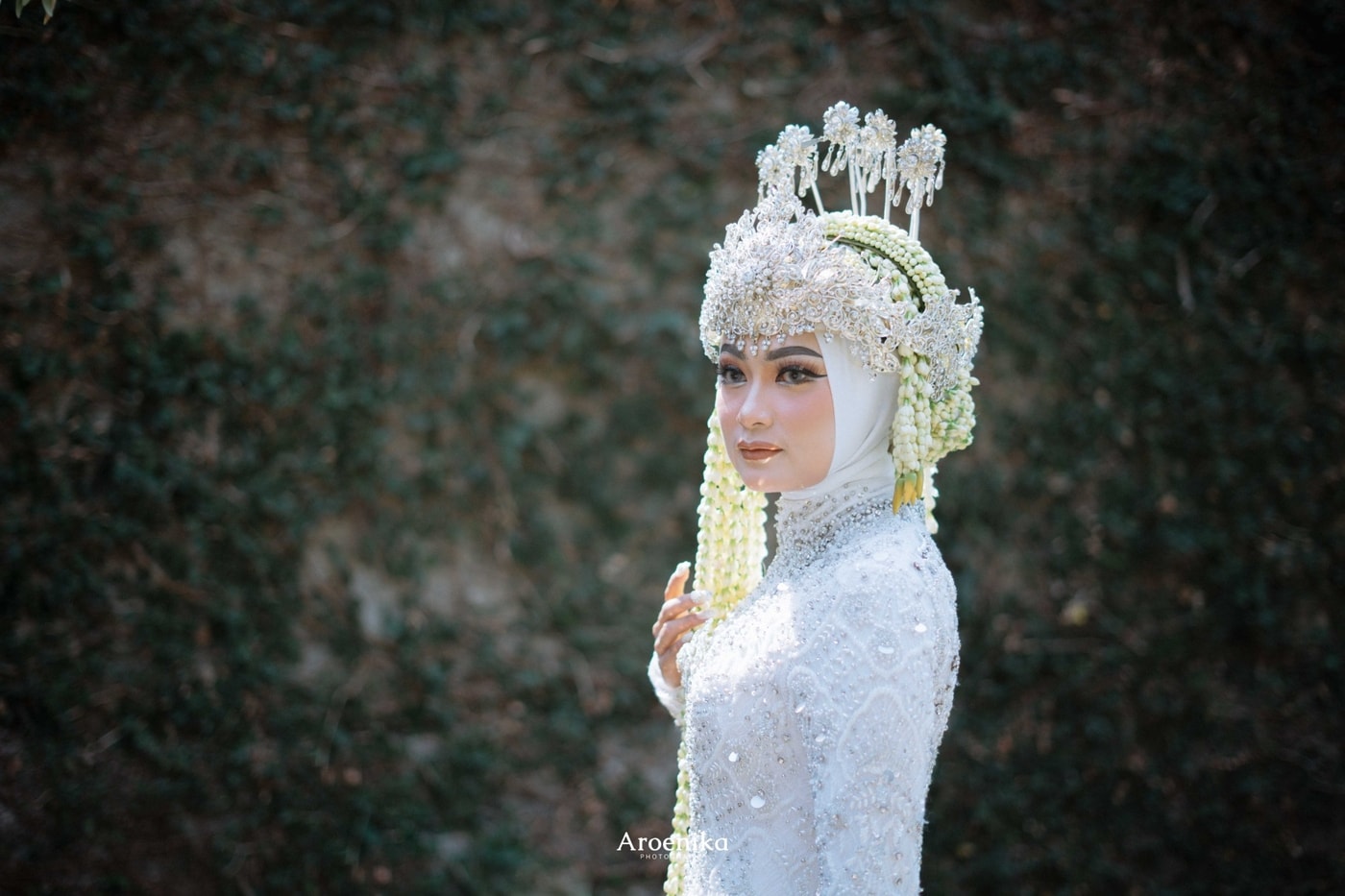 Siger Sunda: Mahkota Pengantin Penuh Makna ala Jawa Barat