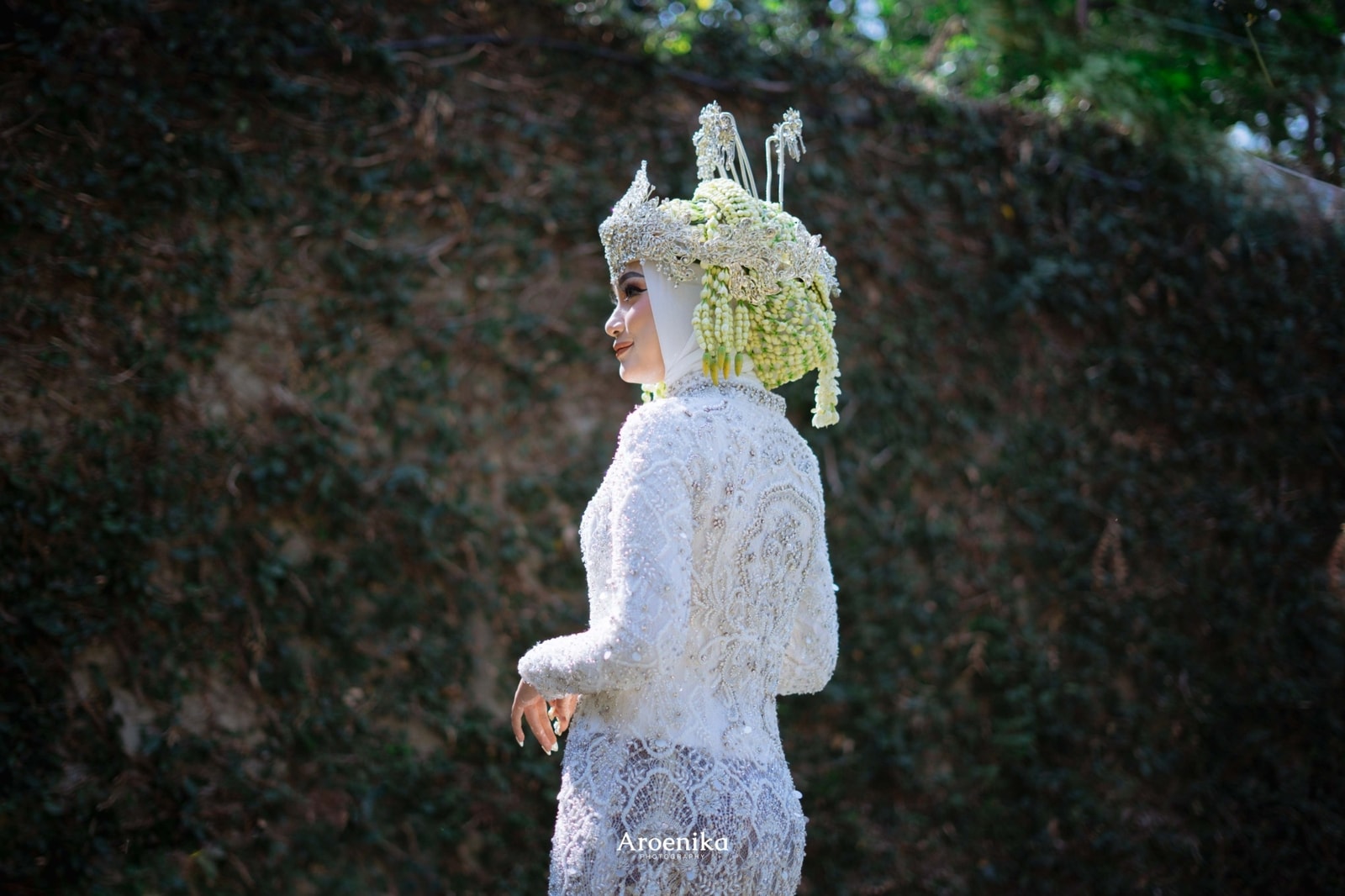 Siger Sunda: Mahkota Pengantin Penuh Makna ala Jawa Barat