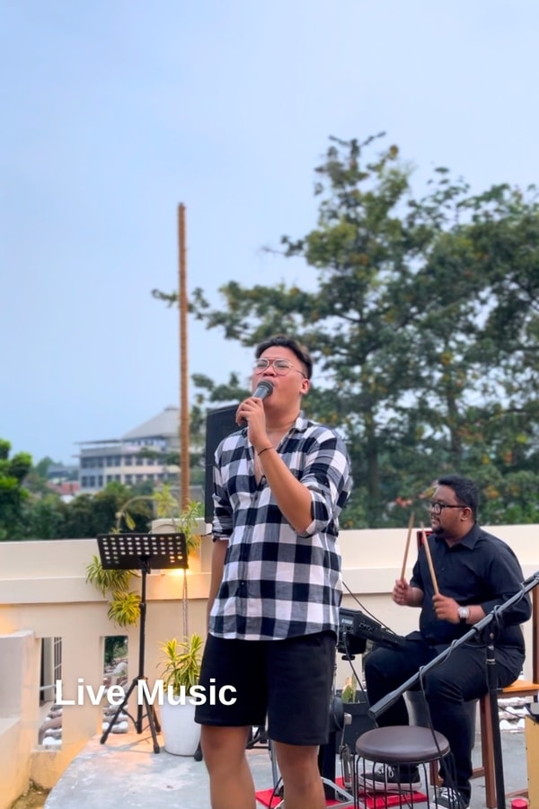 Skyhook Coffee House & Kitchen